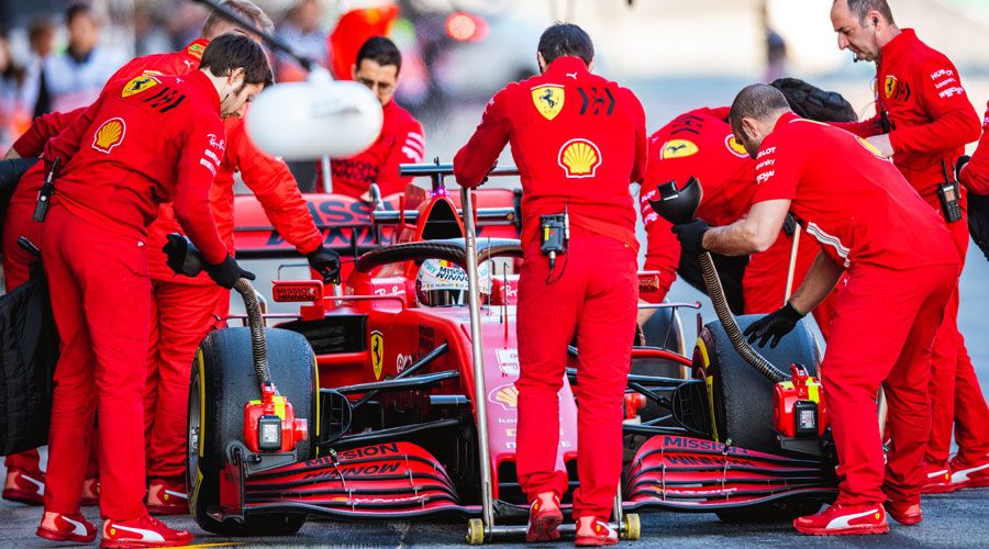 Het debuut van Ferrari, het succesvolste F1-team uit de geschiedenis ...