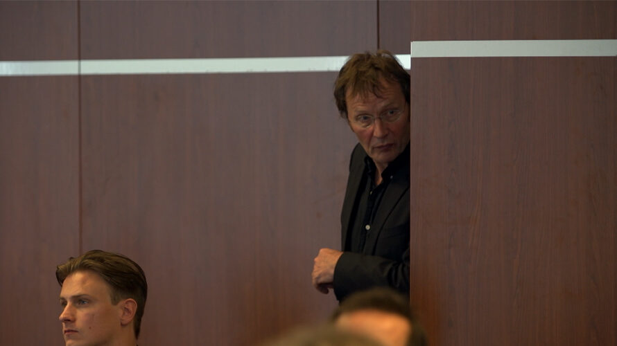 Column Cees Grimbergen: ‘Je kunt beter veel geld stelen dan weinig ...