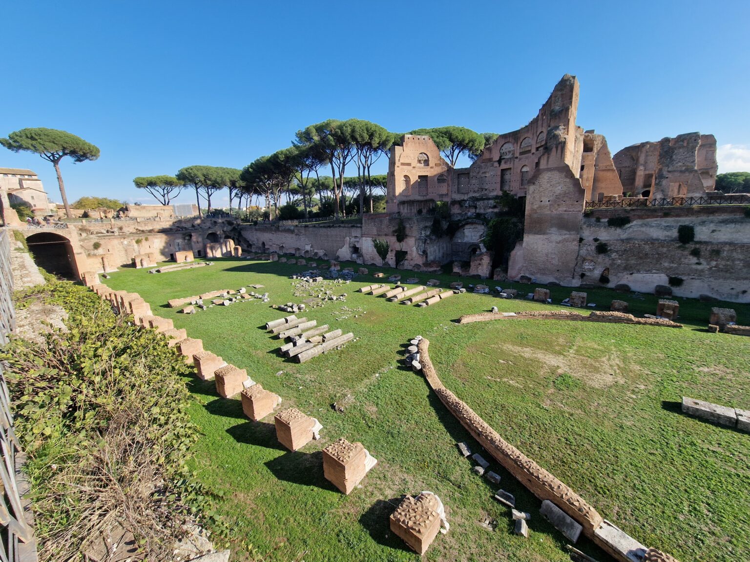Maxime op reis: kerstsfeer en oudheden in Rome - MAX Vandaag
