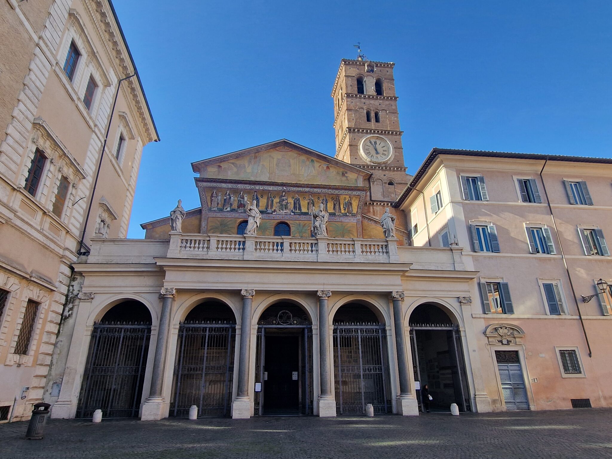 Maxime op reis: kerstsfeer en oudheden in Rome - MAX Vandaag