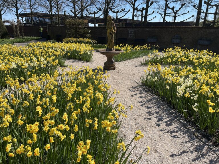 Tuinbezoek: de Keukenhof in 25 foto's - MAX Vandaag