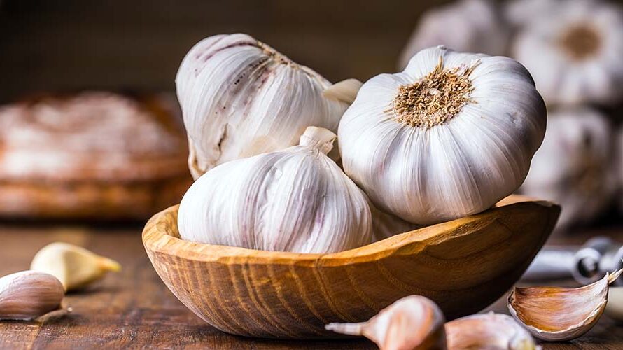 Emina Zorlak: 'Een eerbetoon aan de knoflook!' - MAX Vandaag