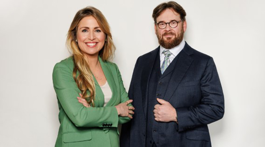 Mascha de Rooij nieuwe presentatrice van De Rijdende Rechter - MAX Vandaag