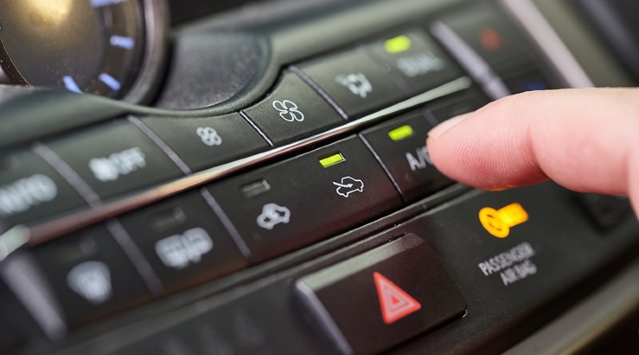 Waar dient de recirculatiestand in uw auto voor? - MAX Vandaag