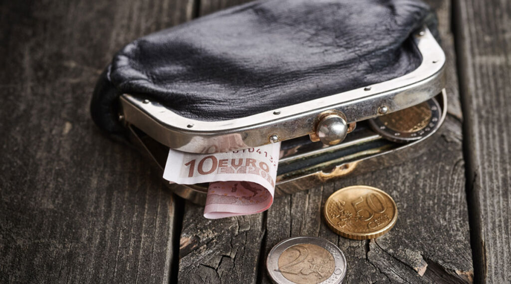 Cisca Dresselhuys: 'Contant geld' - MAX Vandaag