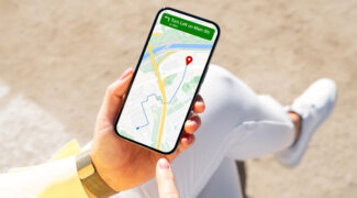 Trappen vermijden tijdens het wandelen? Zo zet u rolstoeltoegankelijkheid aan in Google Maps ...