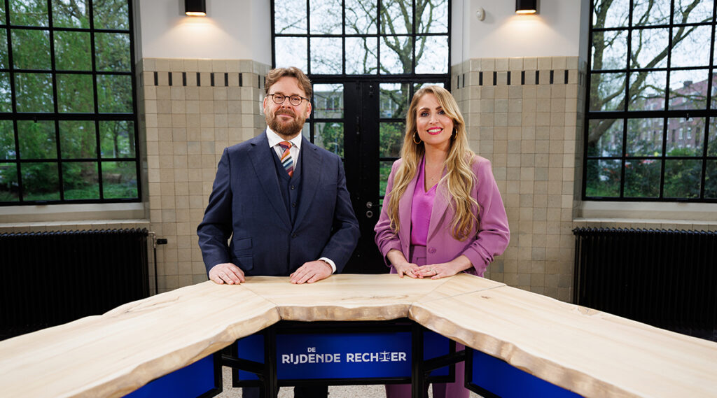 Nieuw seizoen De Rijdende Rechter - MAX Vandaag