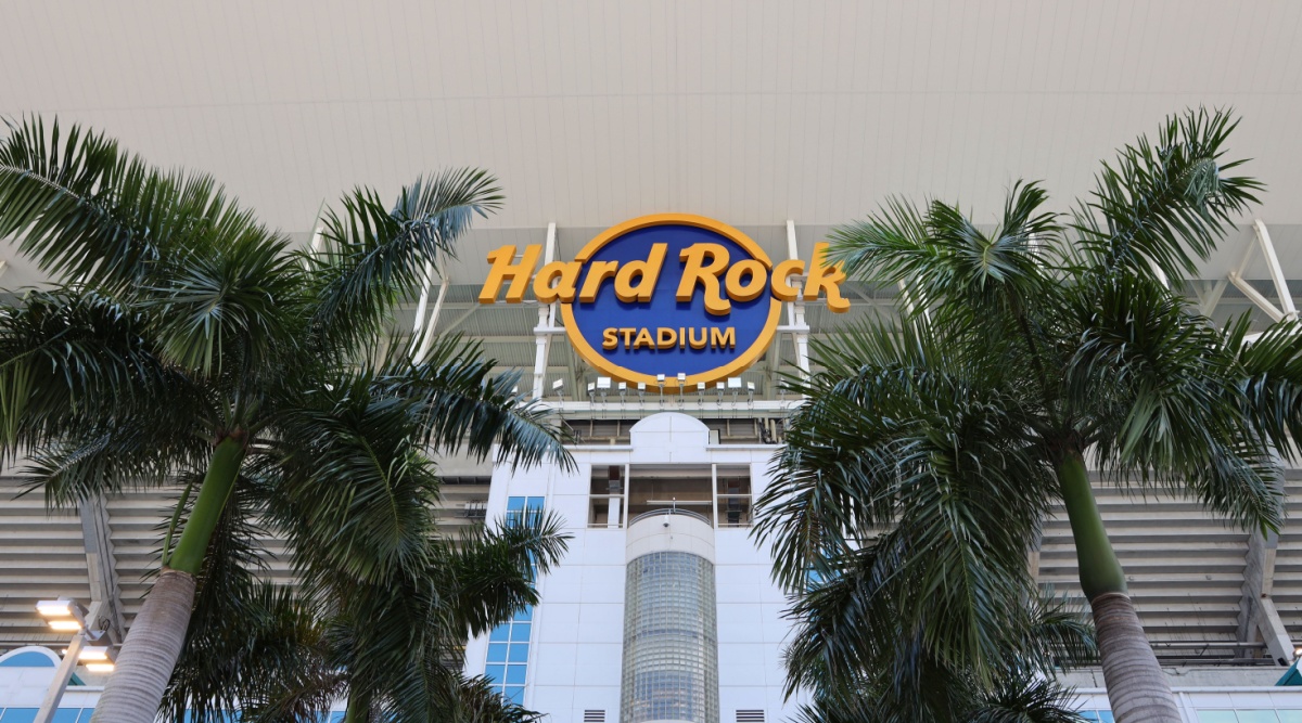 MAX Vandaag puzzel: maak het Hard Rock Stadion in Miami compleet - MAX ...