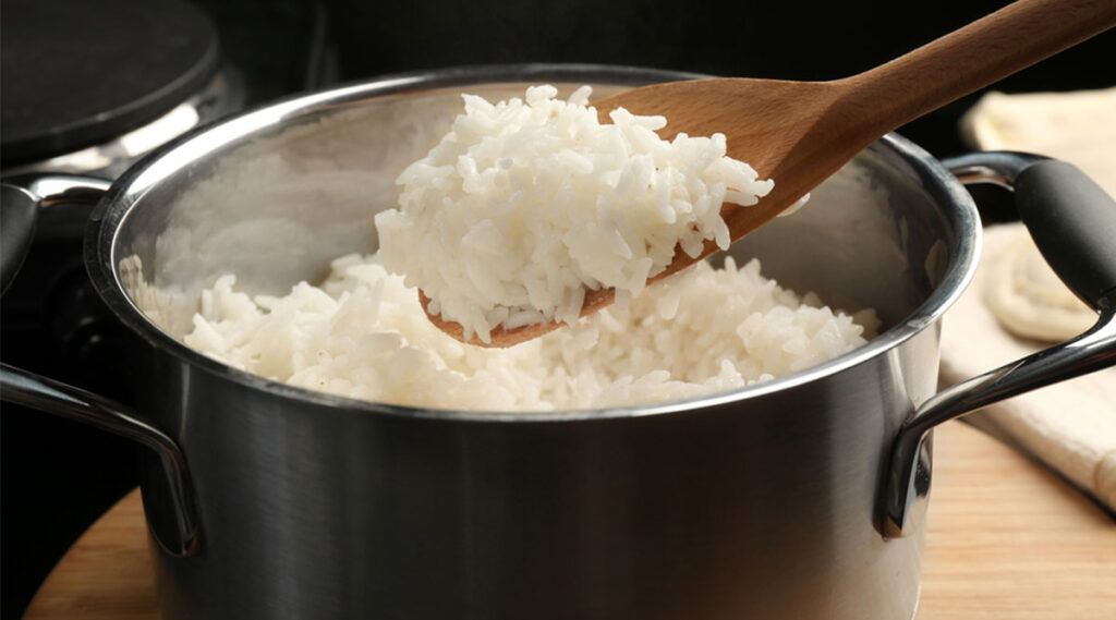 Te droge of te natte rijst? Zo lost u dat op en zo voorkomt u het - MAX ...